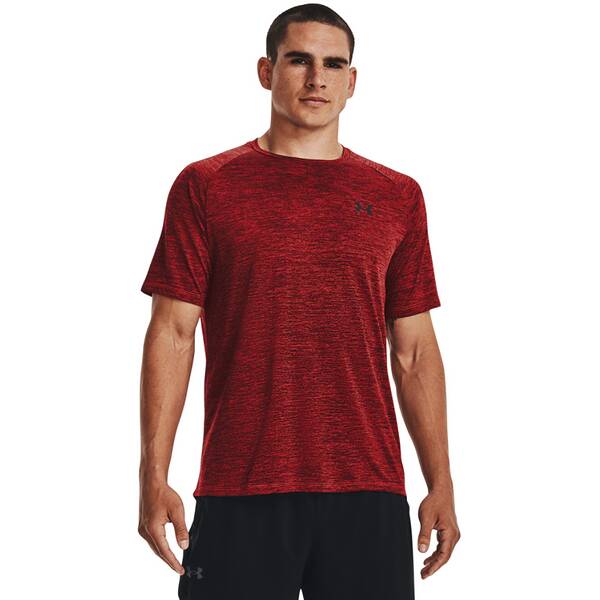 Sportbekleidung kaufen im Onlineshop von INTERSPORT